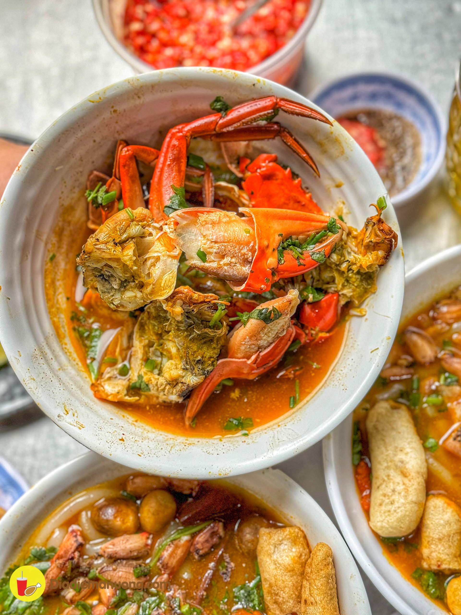 Cực hấp dẫn BÁNH CANH CUA BẮP GIÒ mỗi tuần chỉ bán một ngày - lúc nào ...